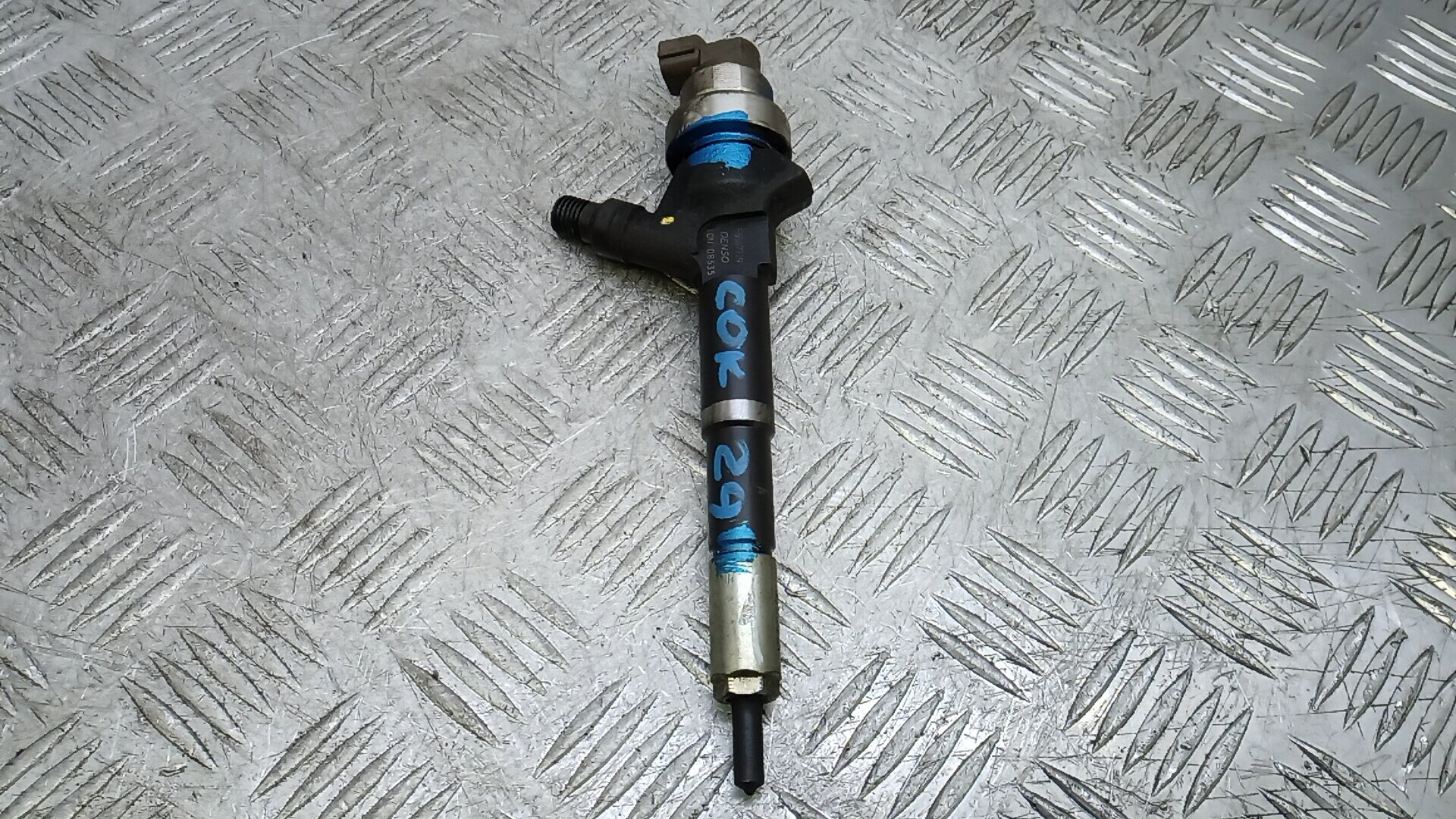 Форсунка дизельная OPEL ASTRA J, Номер 55567729, 821005, 95521528