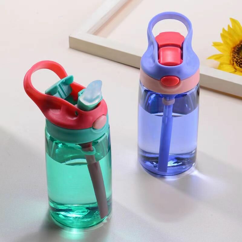 Детская кружка с носиком в виде утки, бутылка для колы, оптовая соломенная кружка, летняя бутылка для воды для малышей, портативная для начальной школы и детского сада
