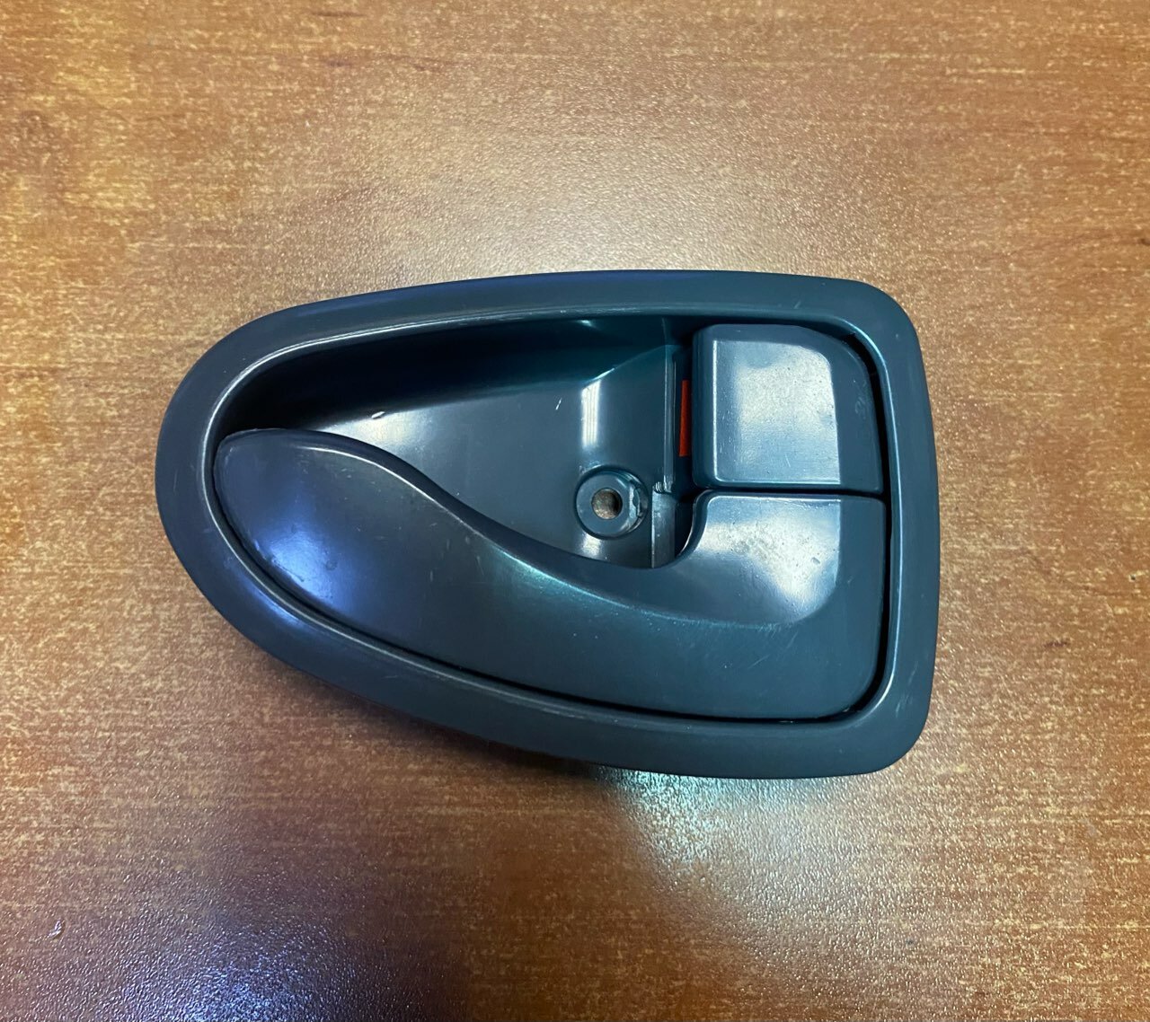 Ручка двери внутренняя правая EX-TRIM Hyundai Accent [1.5 16V 4AT седан]