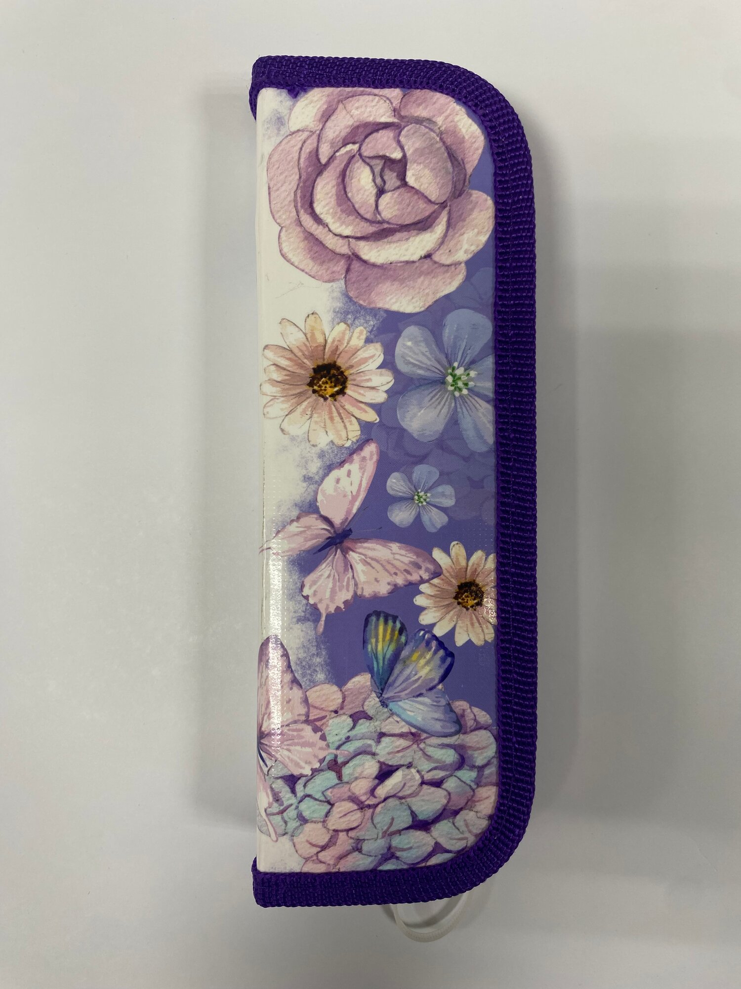 Пенал Пчелка односекционный малый ПО-01, бабочки В цветах 2023