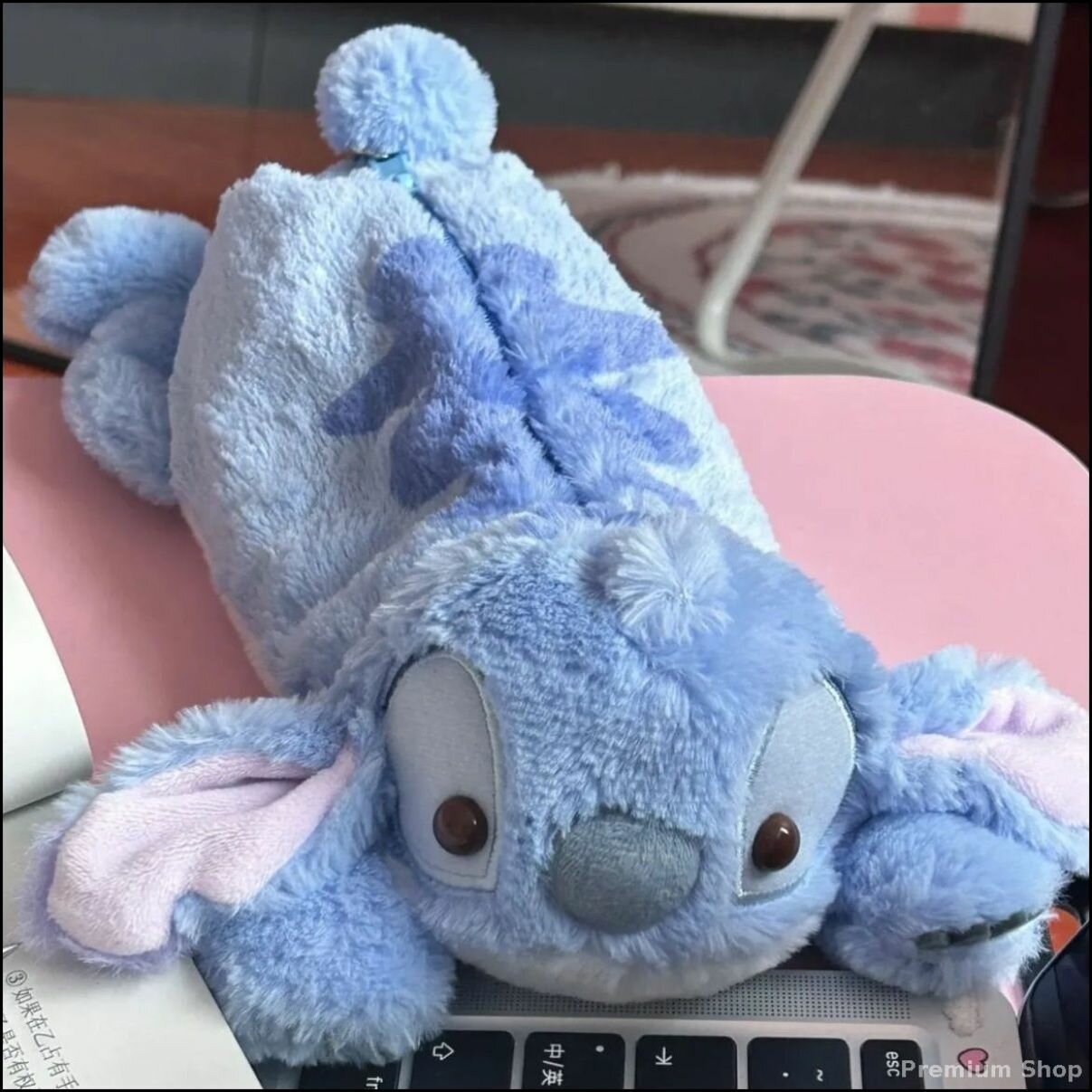 Эксклюзивный пенал для канцелярии Stitch синий, выполненный из плюша