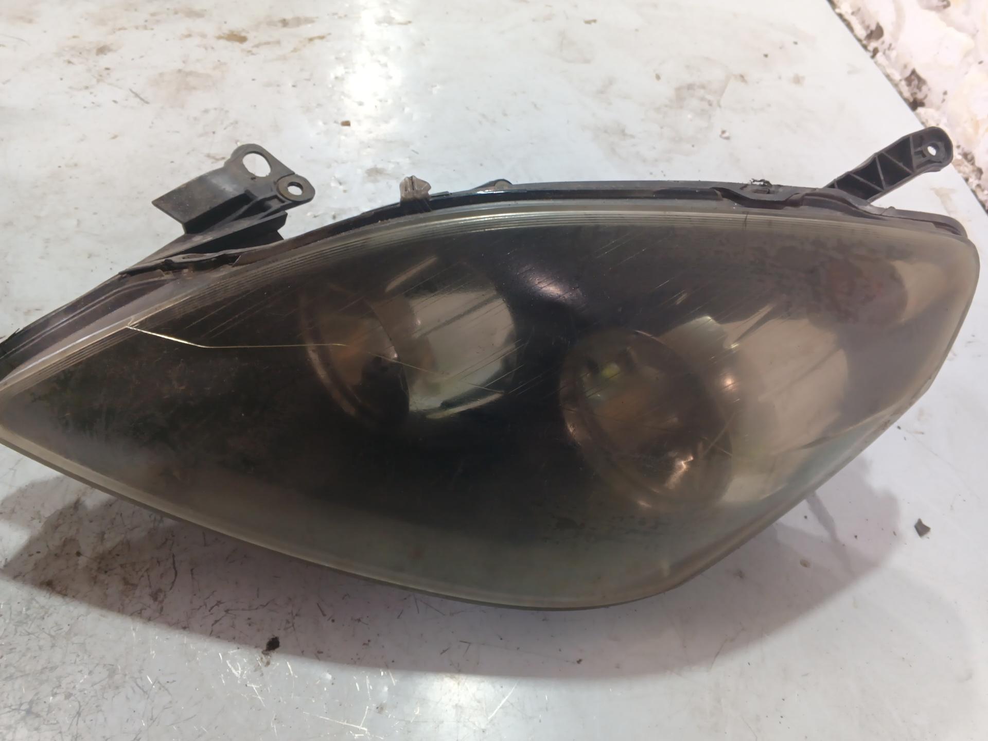 Фара левая Opel Zafira B (2005 - 2008) 1305236080