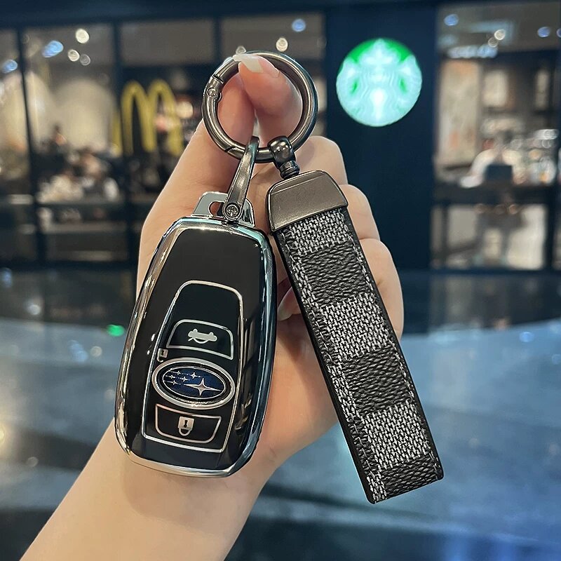 Чехол для ключа Subaru для Forester/XV/Outback/BRZ/Legacy — черный с клетчатым пряжкой