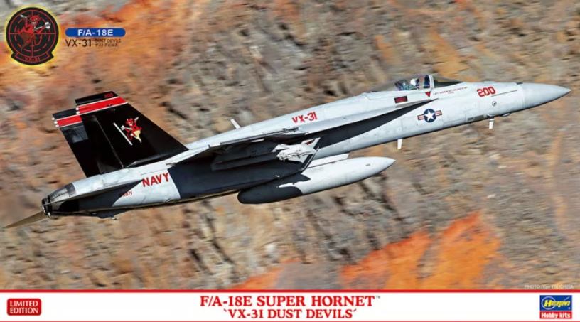 02424-Истребитель ВМС США F/A-18E VX-31 Dust Devils (Limited Edition)