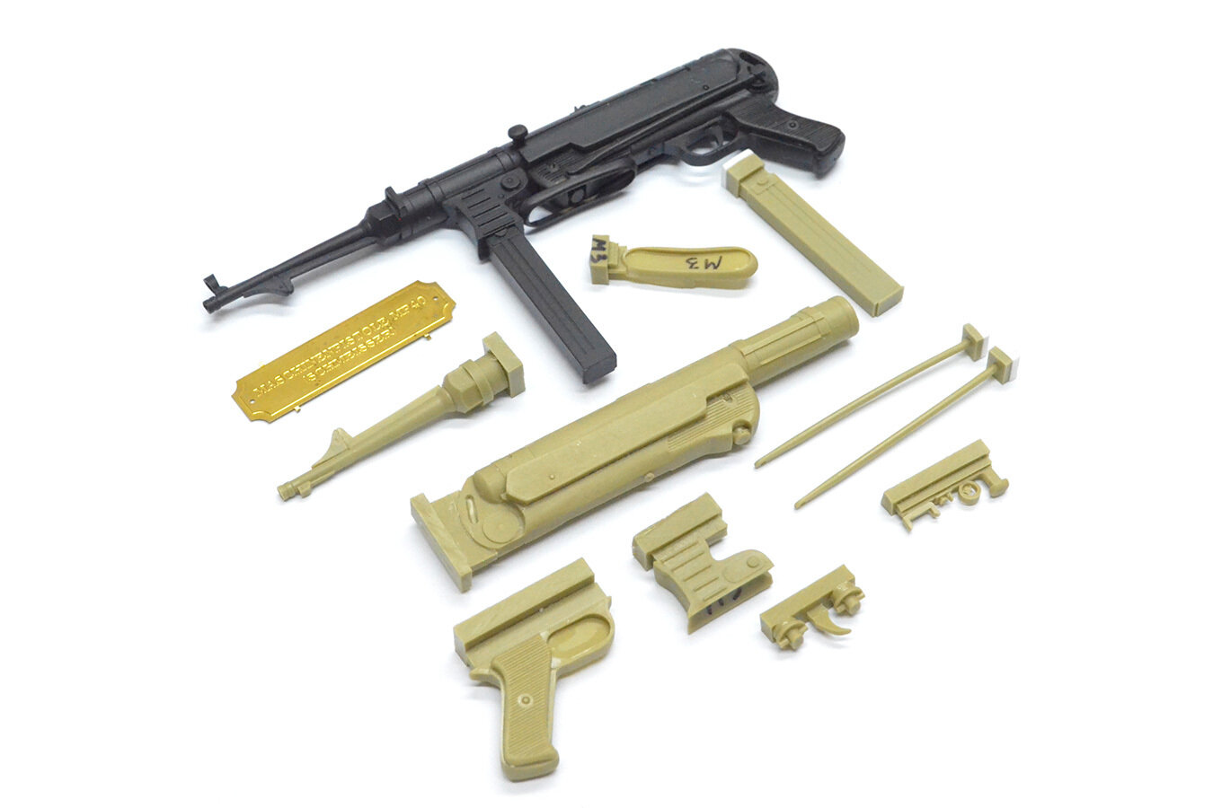 Модель автомата MP40 в масштабе 1:4 — фото 1