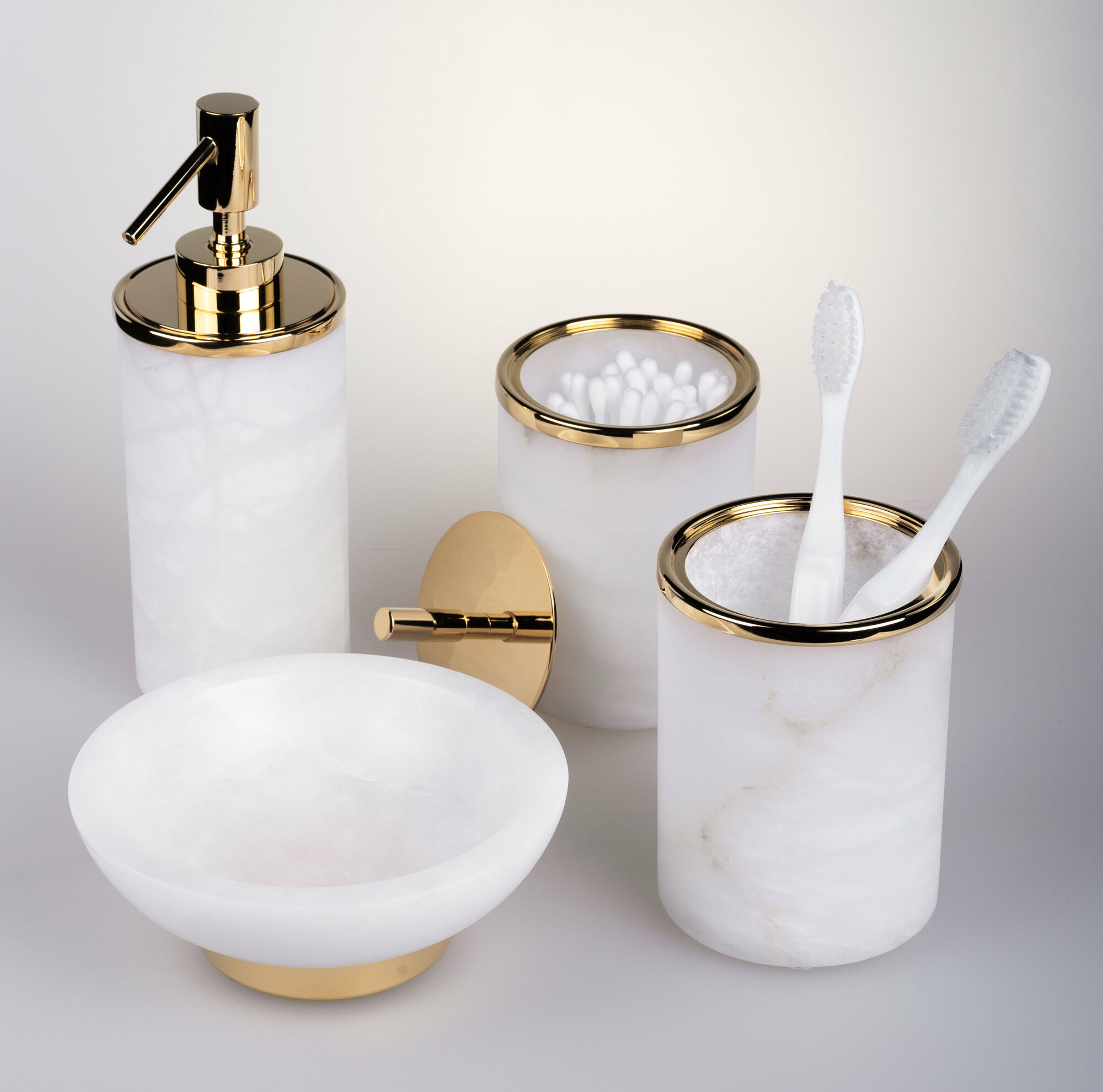 Набор аксессуаров для ванной комнаты WINDISCH, 4 предмета, цвет: золото