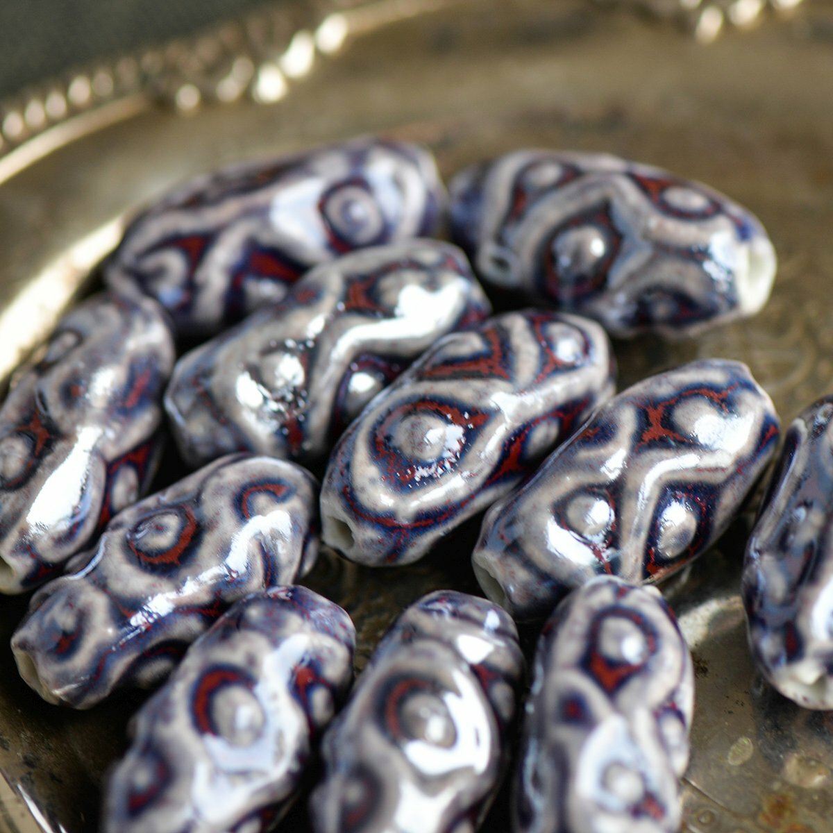 Бусины Дзи керамические 2 шт, цвет синий/красный, 35x17-18x15-16 мм