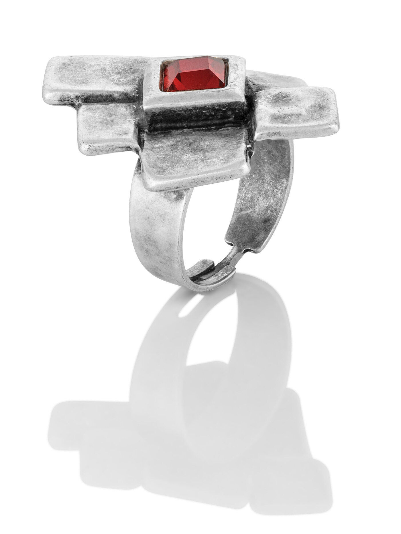 Кольцо, кристалл