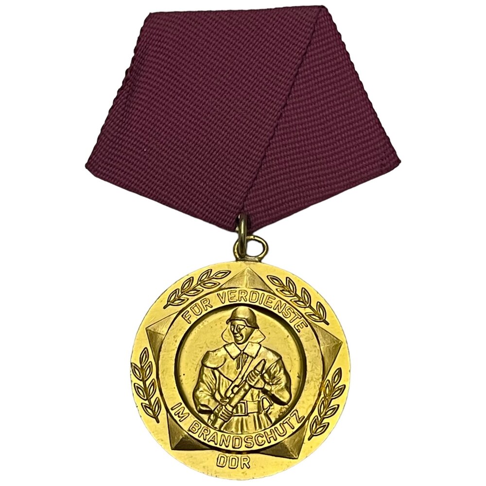 Германия (ГДР), медаль "За заслуги в пожарной охране" 1971-1990 гг.