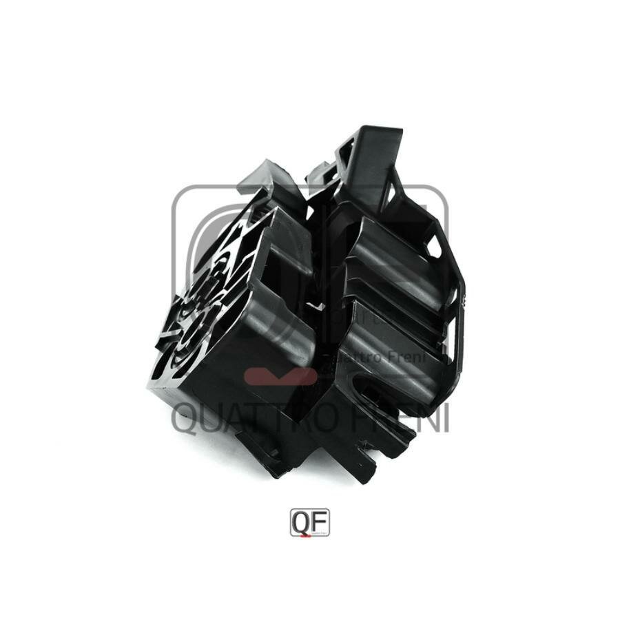 QUATTRO FRENI QF04J00030 кpонштейн кpепления бампеpа! переднего правый\ Peugeot 308