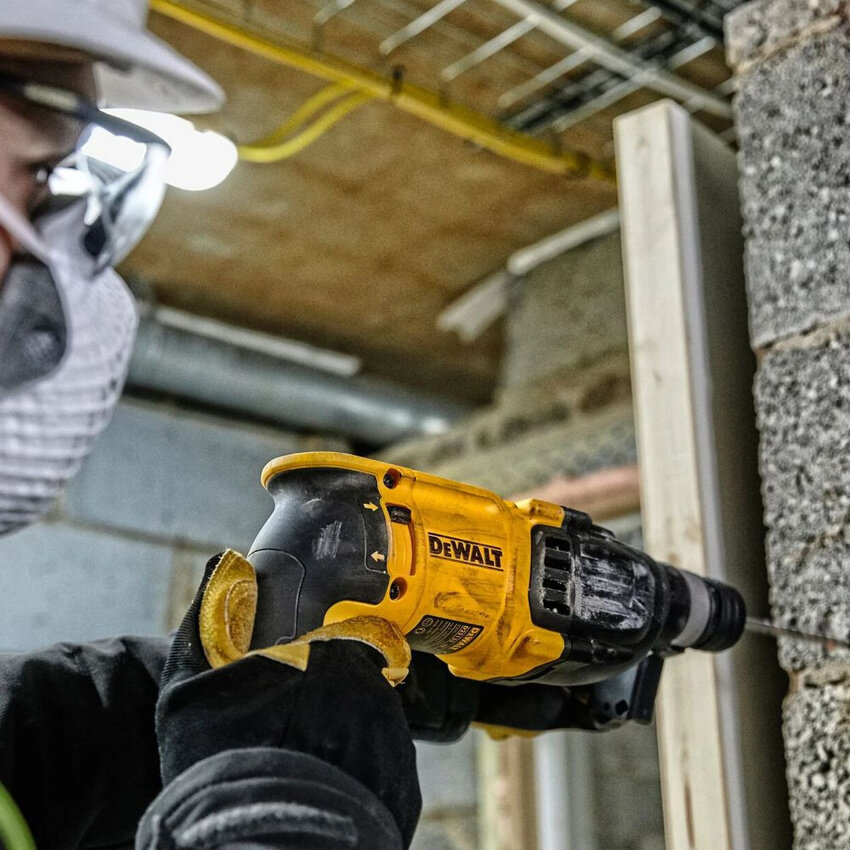 Перфоратор DeWALT D25144K — фото 1