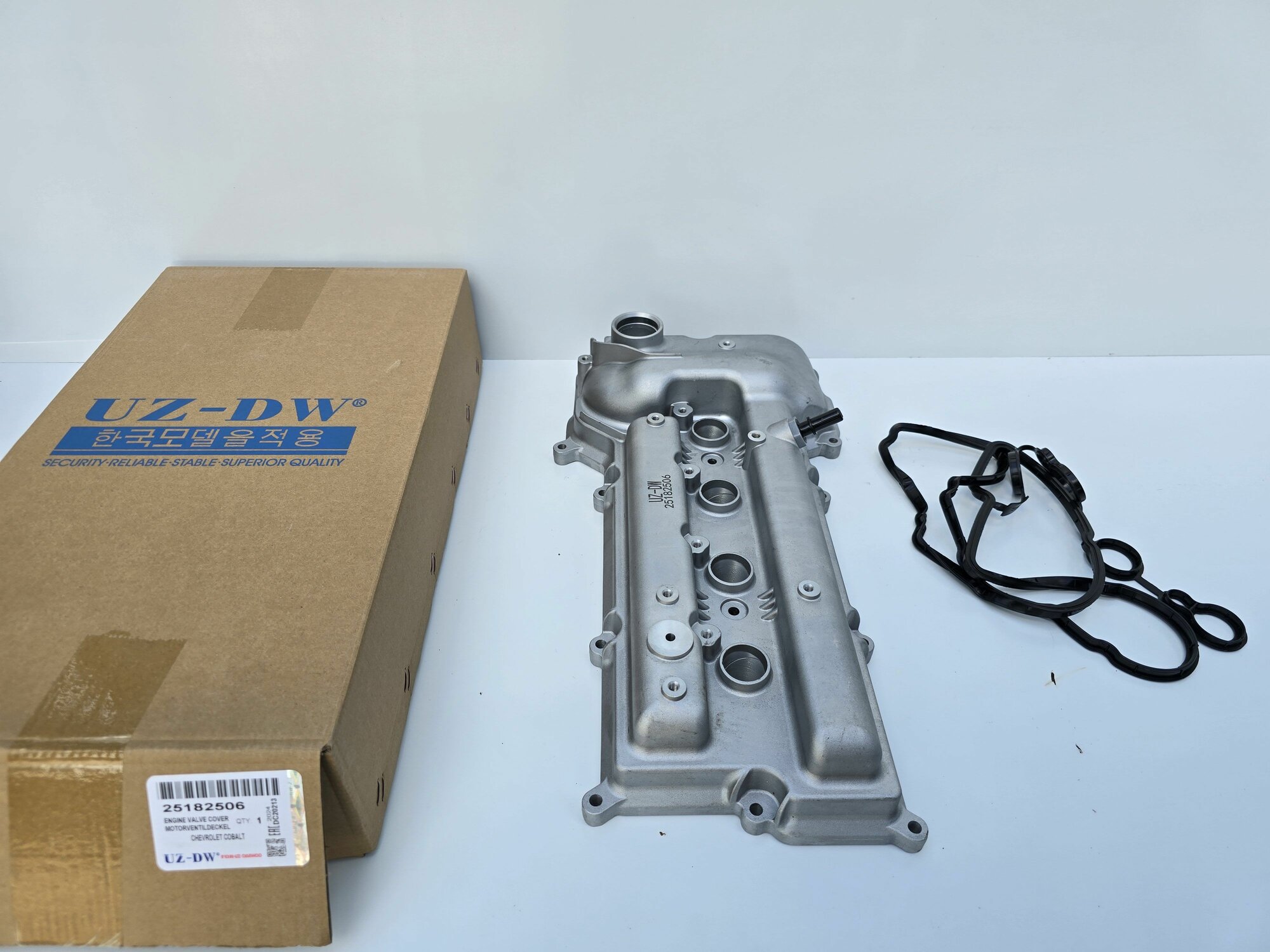 Крышка клапанов (в сборе) Кобальт, Равон R4, Джентра