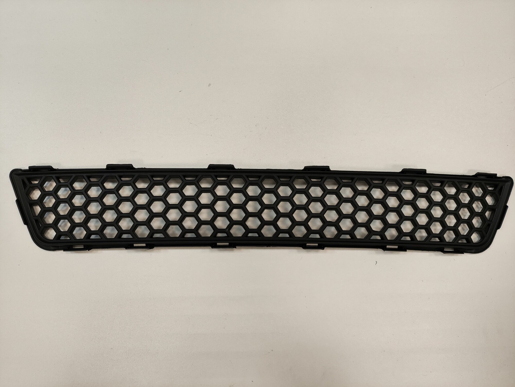 Решетка бампера переднего нижняя Great Wall C30 Voleex [1.5 16V CVT седан] 2803105J08