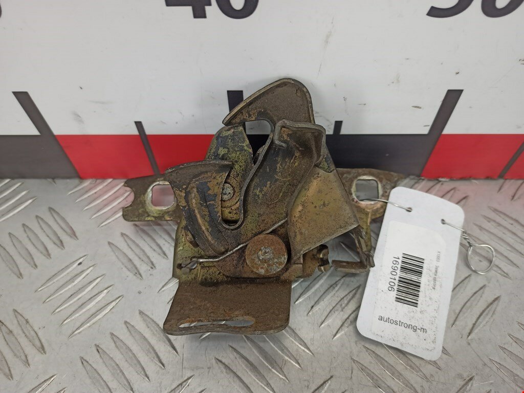 Замок капота Volkswagen Golf 3 1H0823509B арт. 1690106