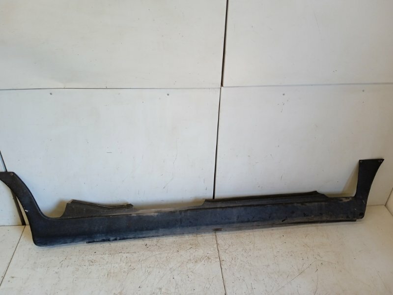 Б/У наружная, Дэу Матиз Не оригинал Накладка порога Daewoo Matiz 2002 Прав. 184065 DAEWOO арт. 96340312, 96567040, 96567084