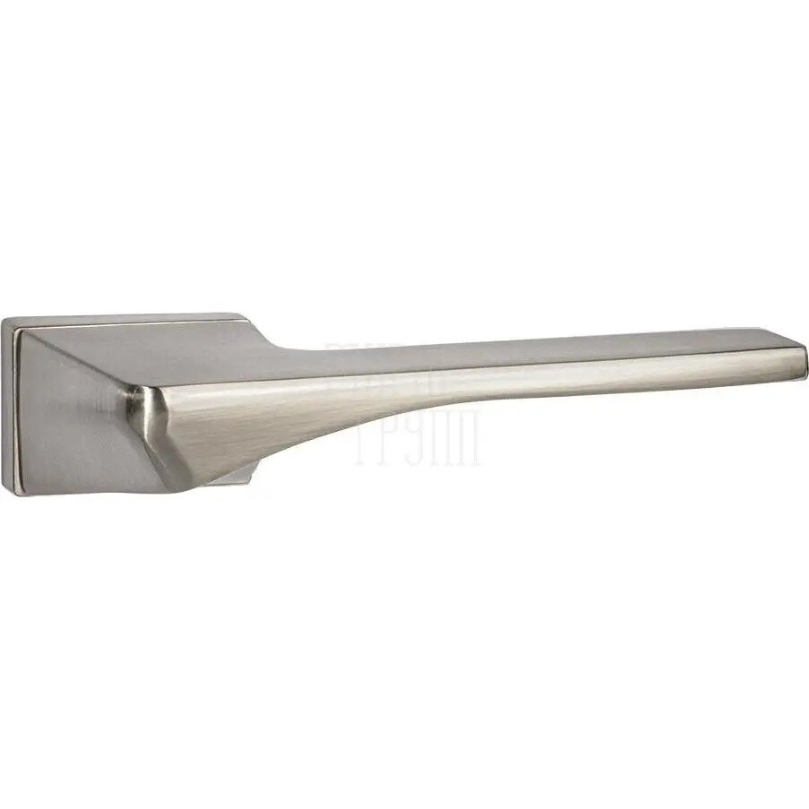 Дверные ручки Punto (Пунто) на прямоуг. розетке "GERMES" QSL никель