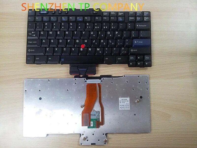 Клавиатура для ноутбука Lenovo ThinkPad T40 T41 T42 T43 / R50 R51 R51e черная