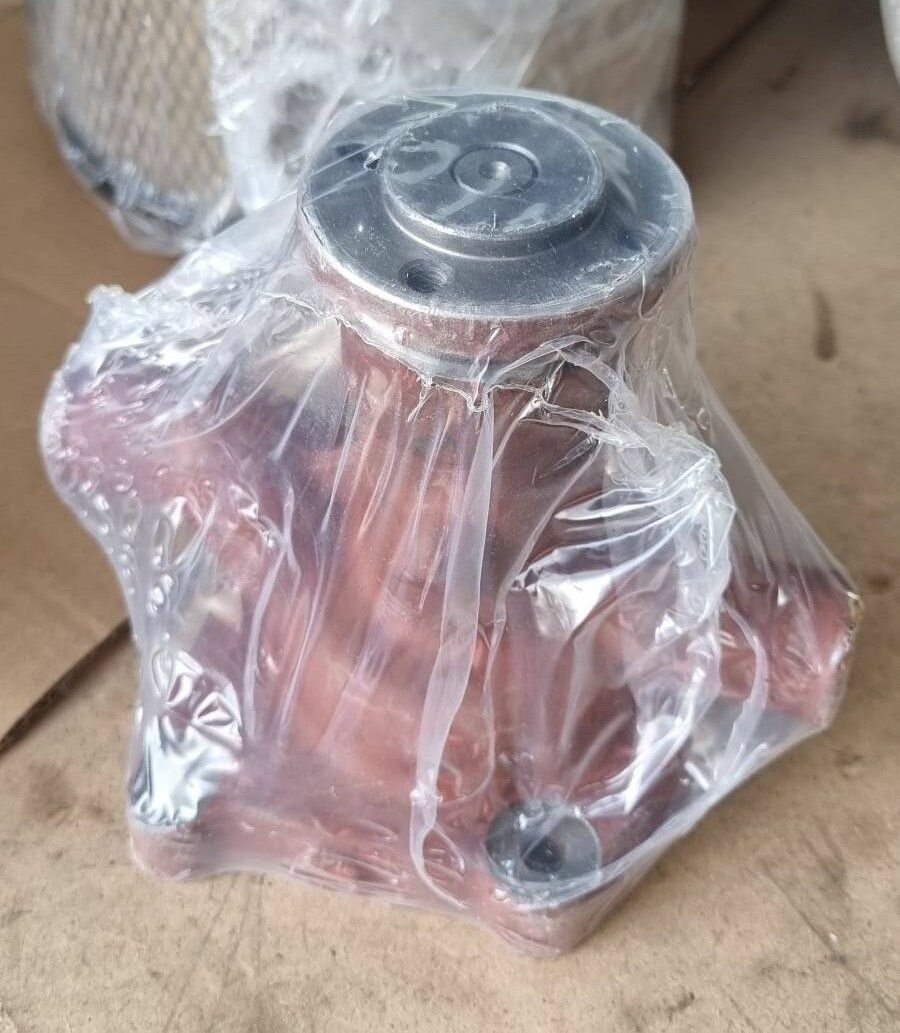 Зетор Насос водяной 6902 0661СБ оригинал для МКСМ-800