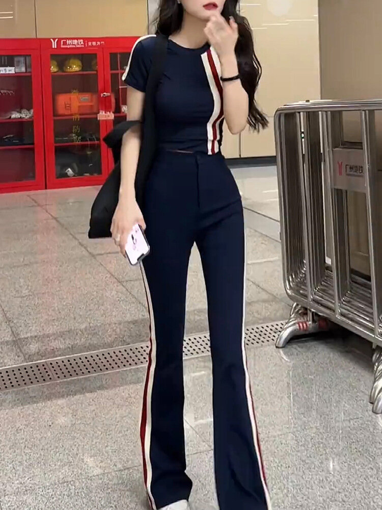 Комплект одежды