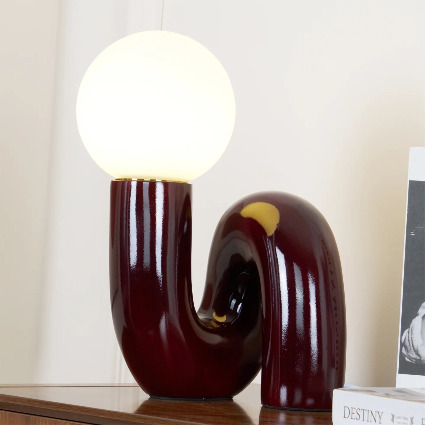 Настольная лампа "Без бренда", арт-деко, люминесцентная, с абажуром, белая