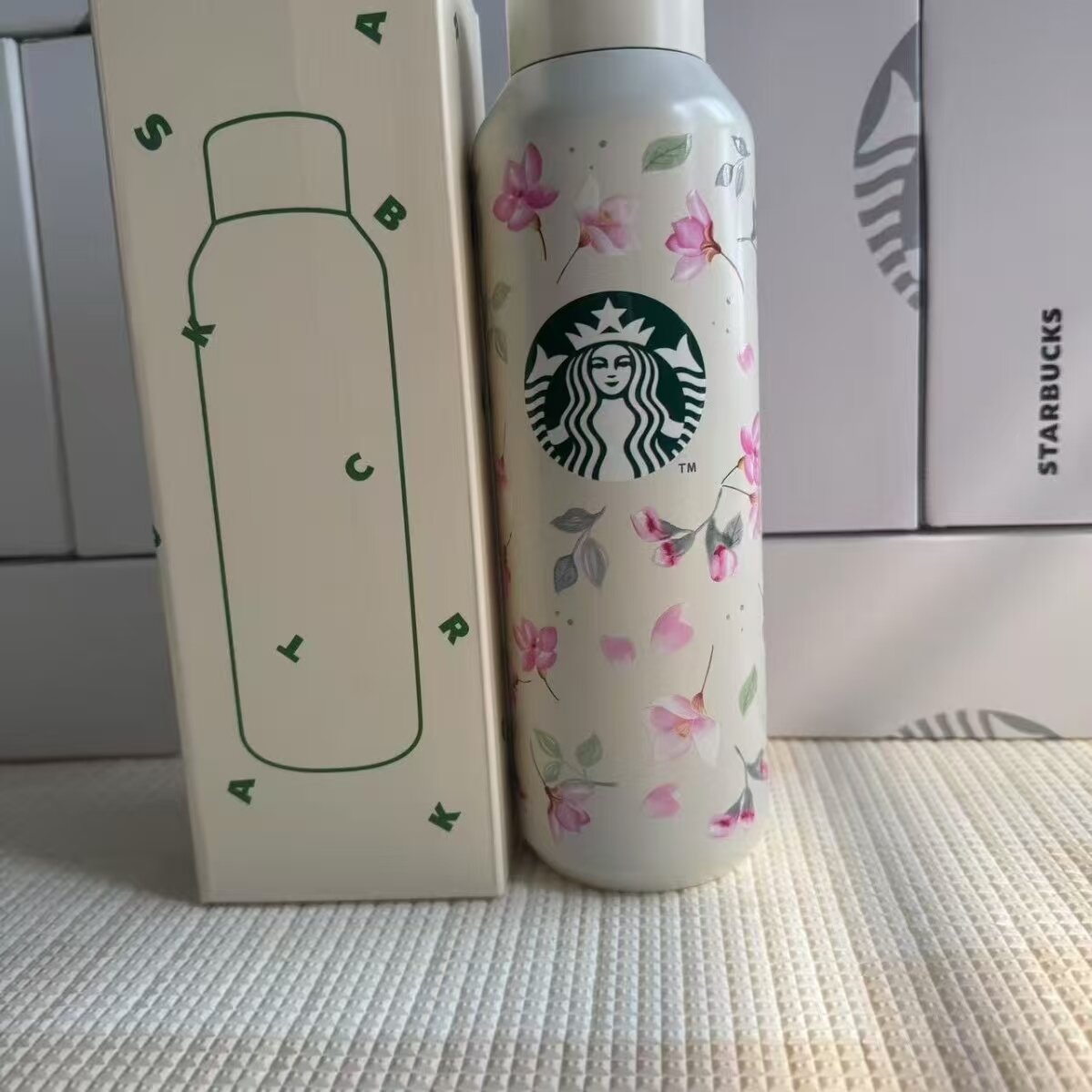 Starbucks Термокружка розовая богиня, 350-500 мл