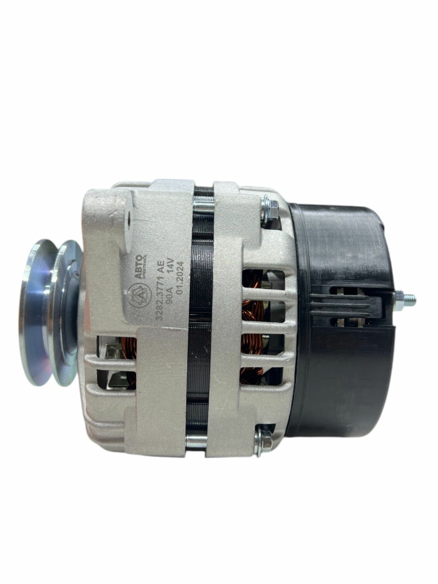 Генератор УАЗ с дв. УМЗ-4219; УМЗ-4213 14В, 90А (ан. 9402.3701-17) узкий шкив 10мм