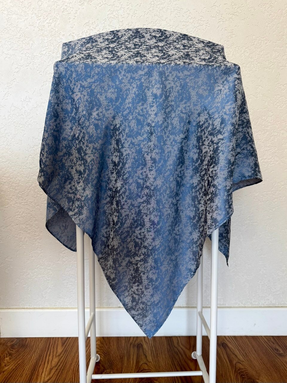 Шаль Базовая коллекция для женщин