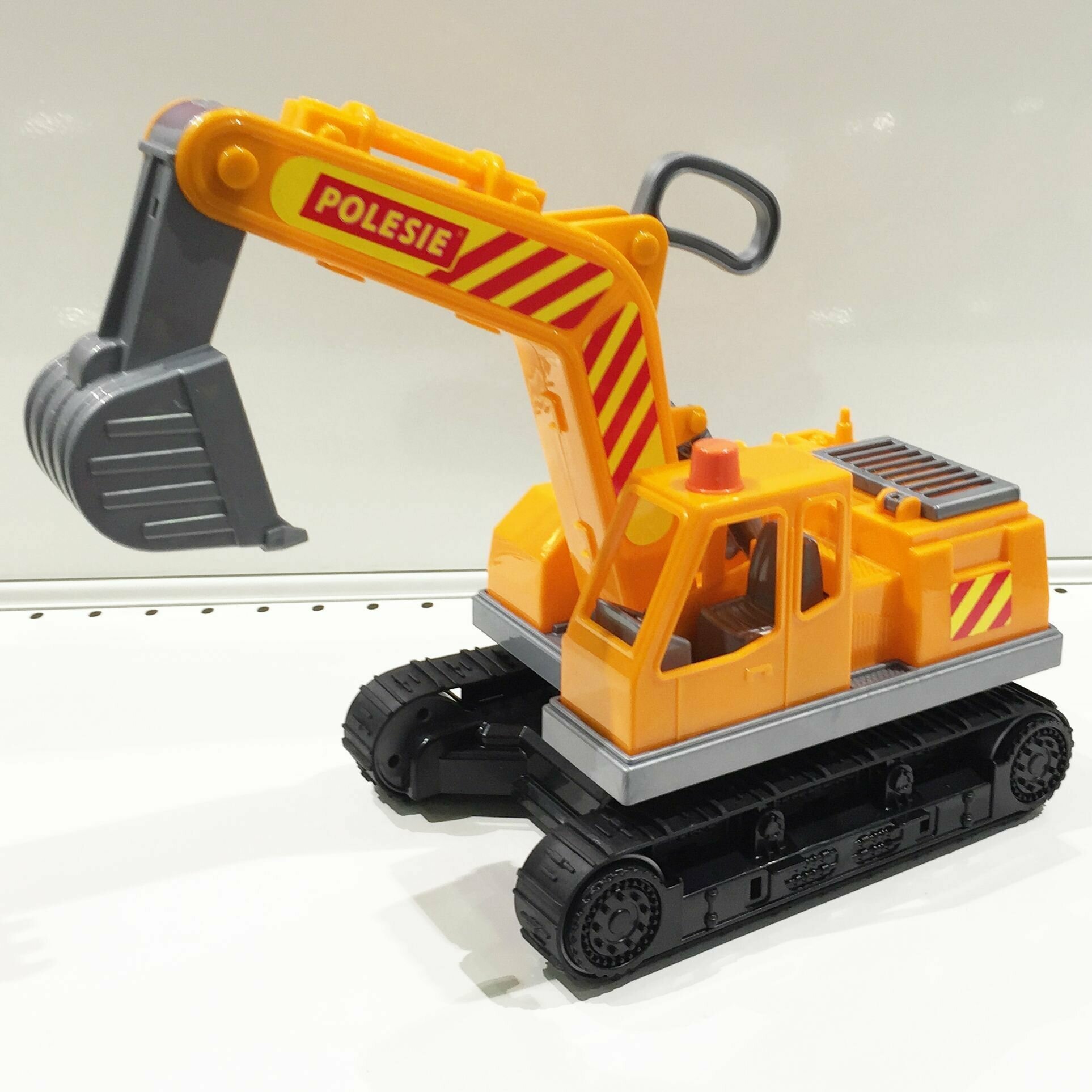 Игрушечный гусеничный Экскаватор для песочницы с резиновыми гусеницами - 36,2 см / Полесье