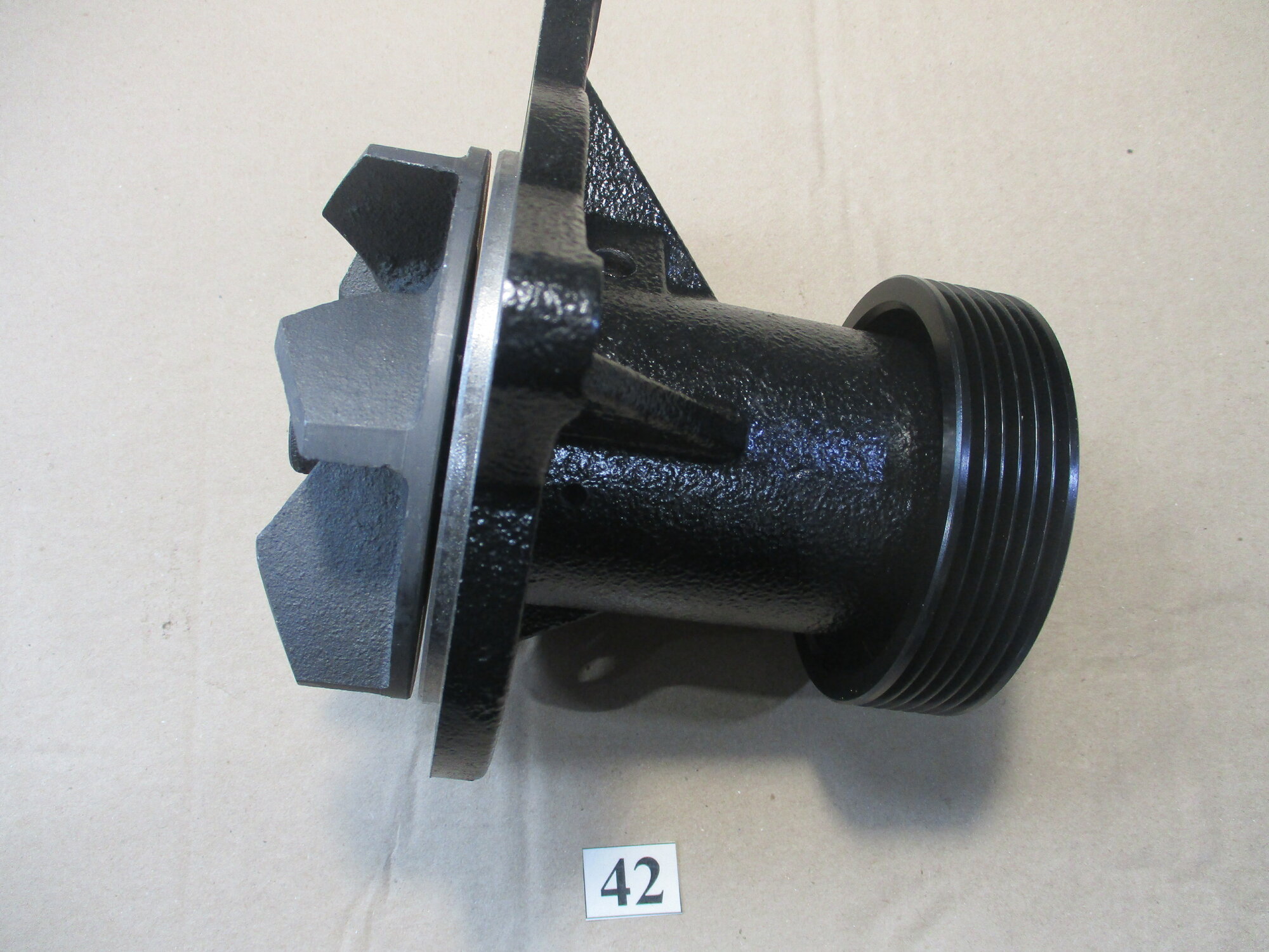 Насос водяной КамАЗ дв. Евро-3 740.60-360