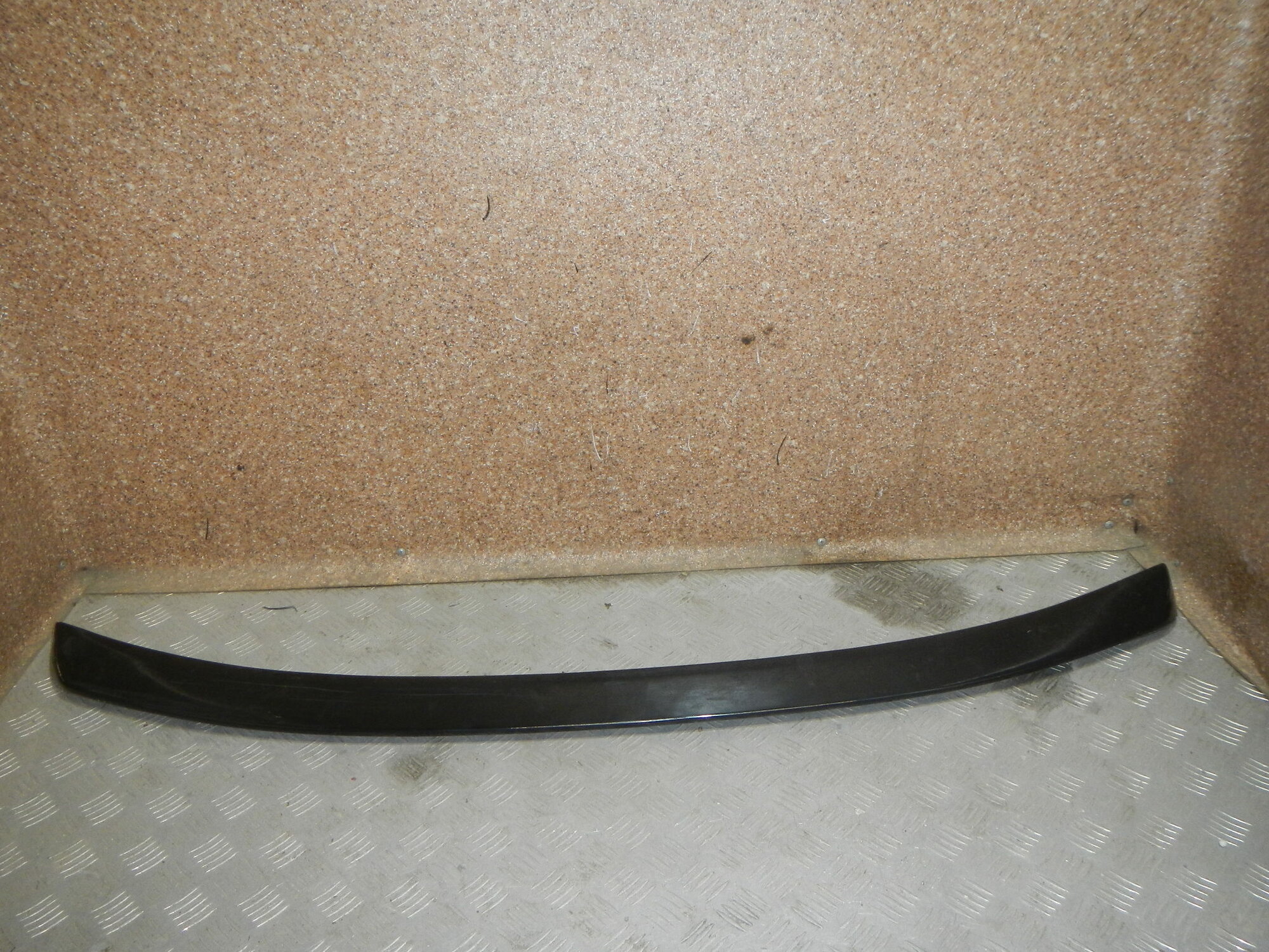 Б/У Спойлер (дефлектор) крышки багажника, Lexus (Лексус)-GS (12-) LEXUS GS (12-) аналог Дубликат, царапины. 520947 TOYOTA...