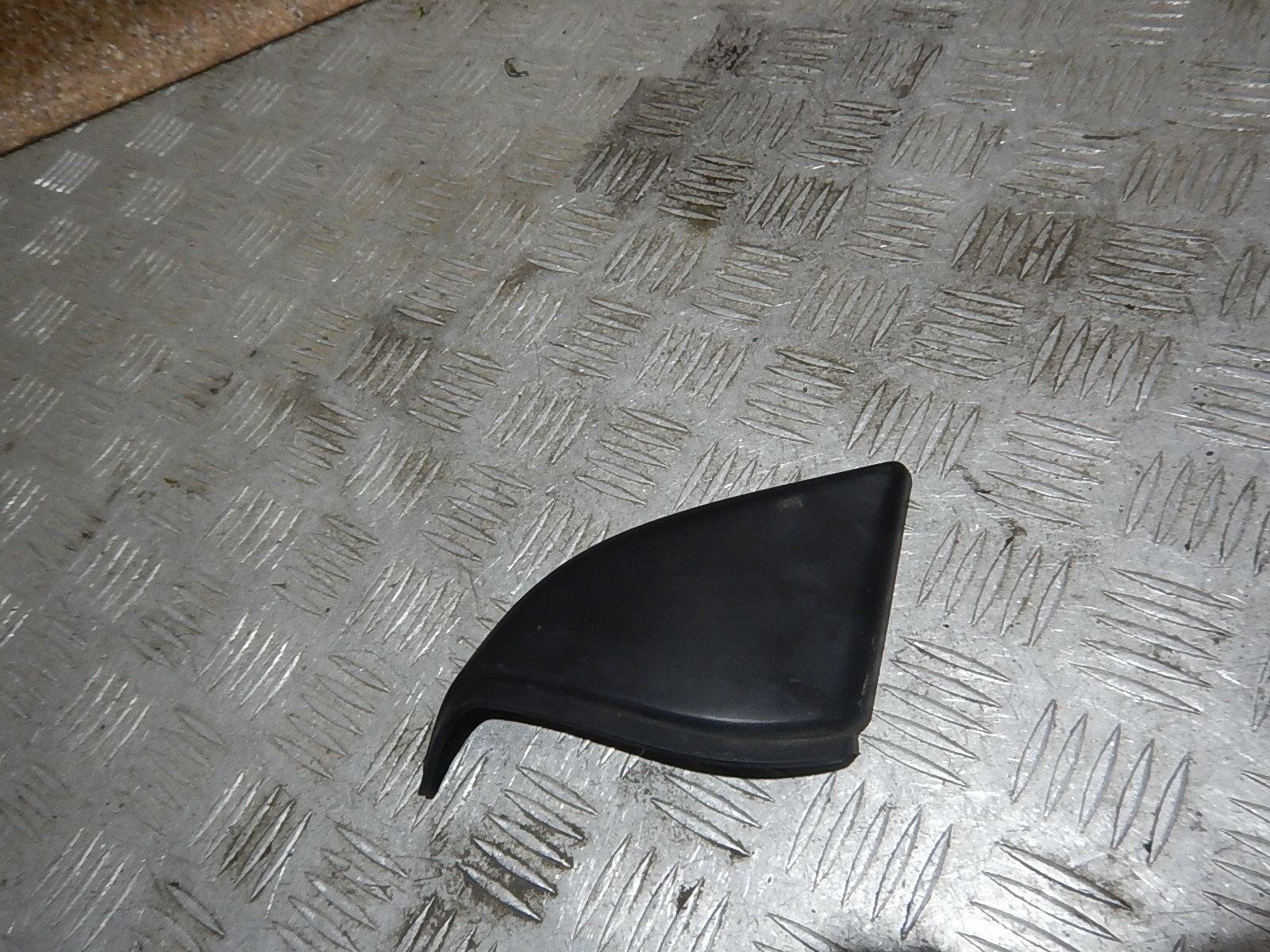 Б/У Уголок двери передней правой (внутренний), Citroen (Ситроен)-C3 (02-09) CITROEN C3 (02-09) Без видимых повреждений. ...