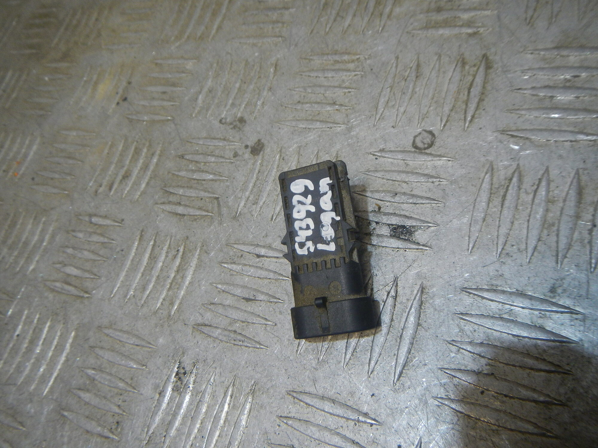 Б/У Датчик абсолютного давления, Renault (Рено)-LOGAN (14-) RENAULT LOGAN (14-) Без видимых повреждений. 543929 RENAULT ...