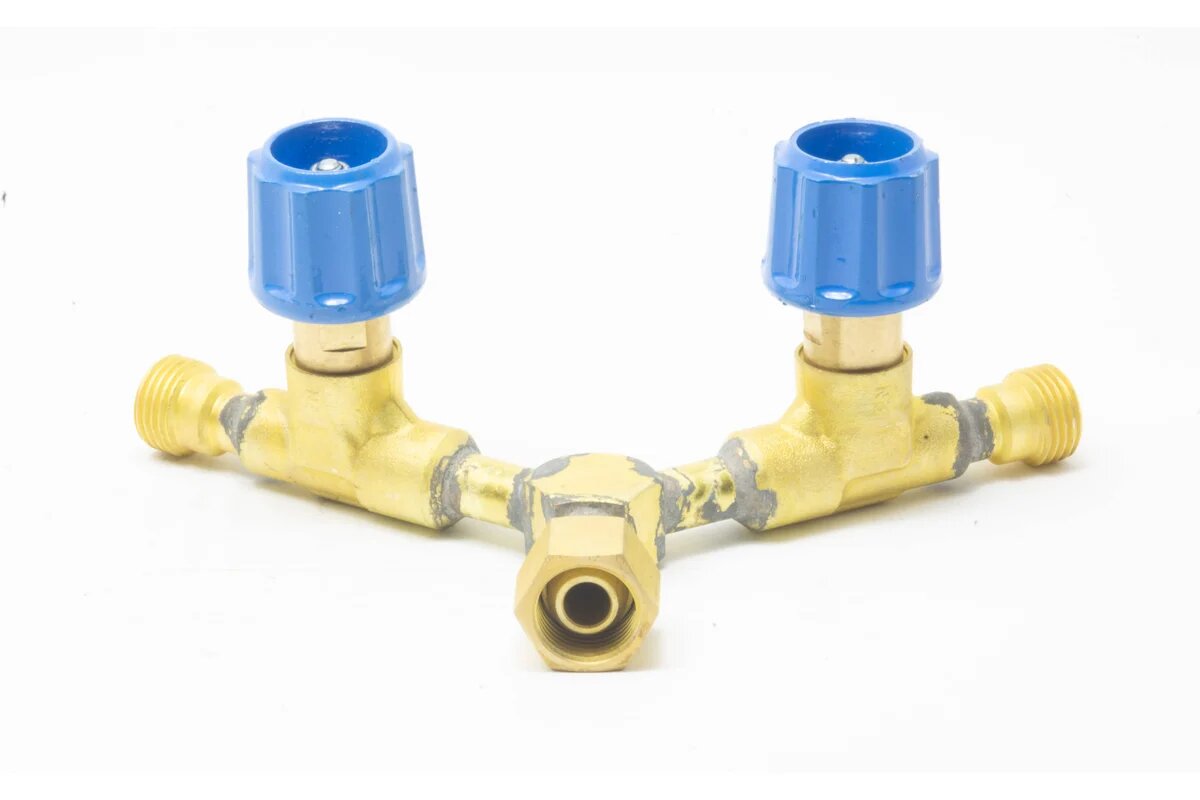 СваркаДжет Тройник вентильный кислородный для сварки металла 2-ВК-г М16х1,5 4301010803038