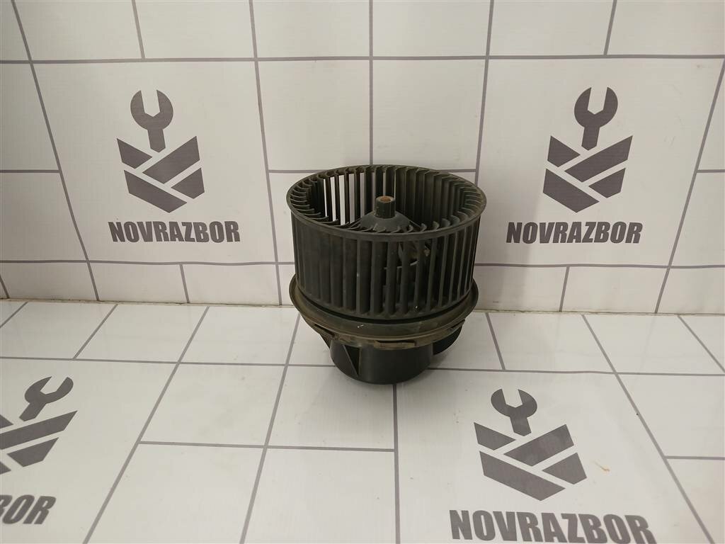 Моторчик печки Ford Focus 2 08-11