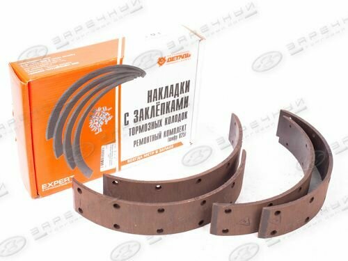 Накладка тормозной колодки УАЗ 2410 длинная 4 накладки сверленые+заклепки АДС № 025