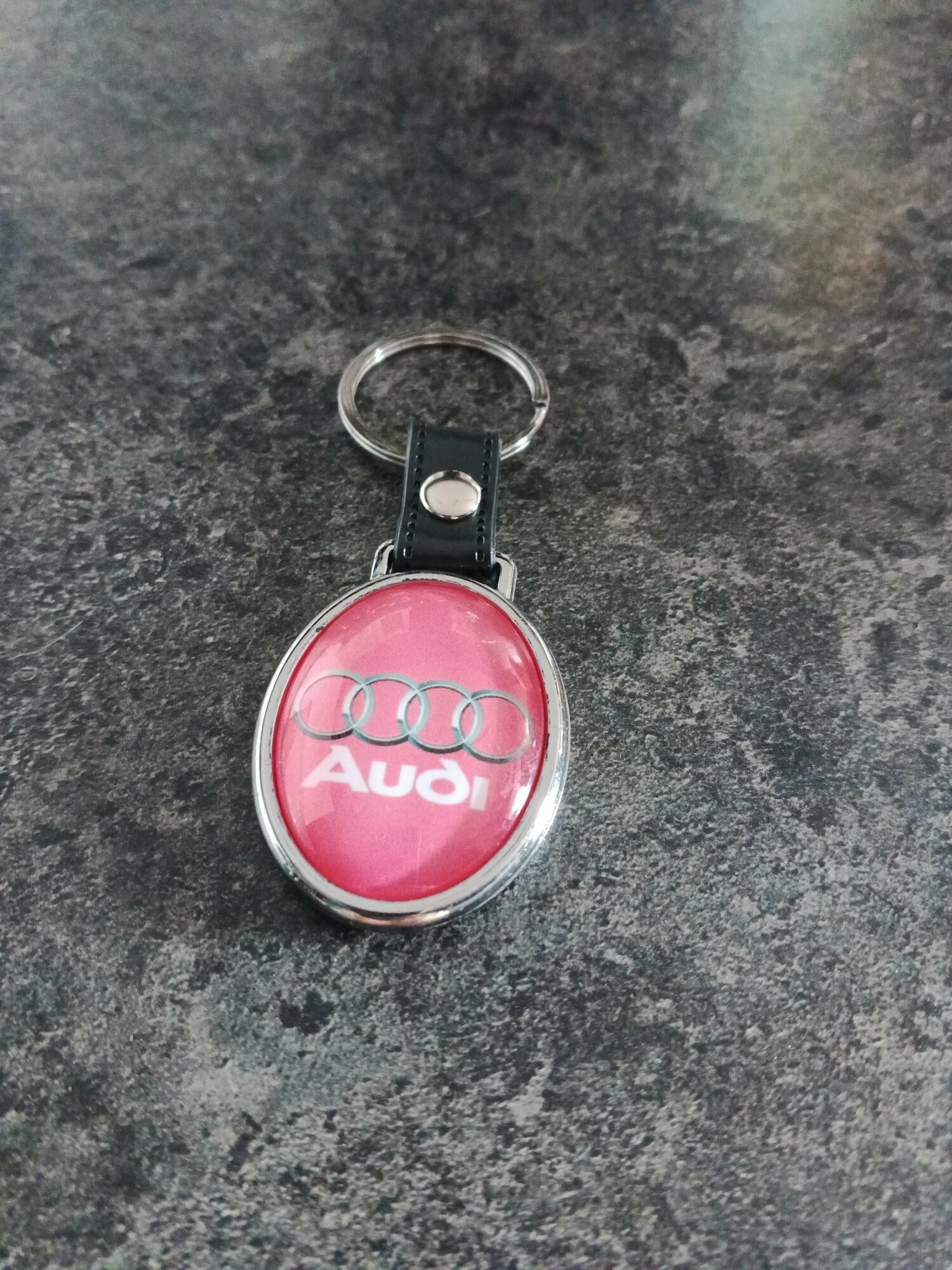Брелок автомобильный Audi