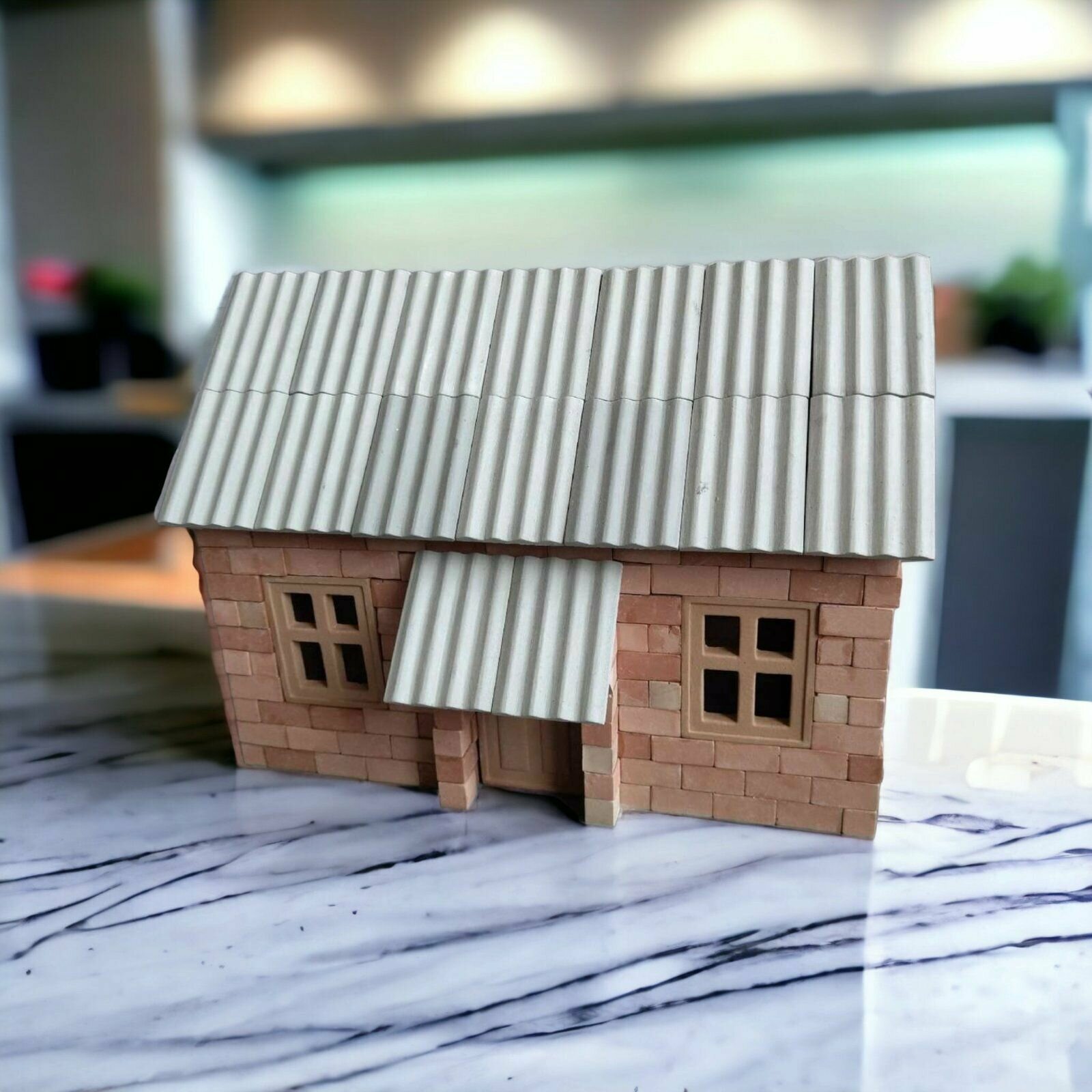 Сборная модель Мини Домик для моделирования, макетов и диорам. Мини стойка, мини кирпичики.