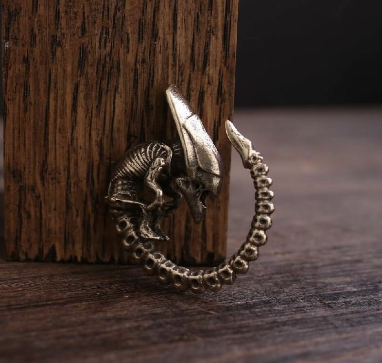 Чужой - Монстр - Пришелец - Alien - Из Фильма - Чужой против Хищника - Фильм Ужасов - Бусина Темляк - Темлячная Бусина - Брелок - Миниатюра - Фигурка