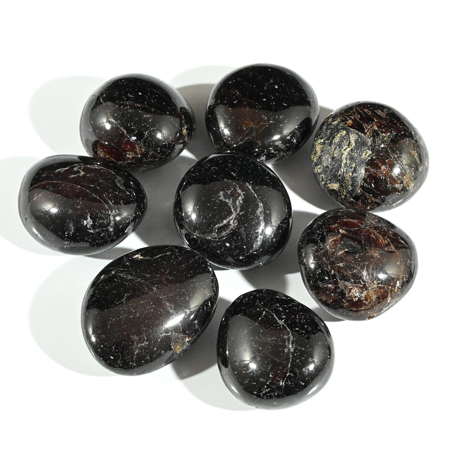 Гранат минерал 32*27*18мм, 30-39г .