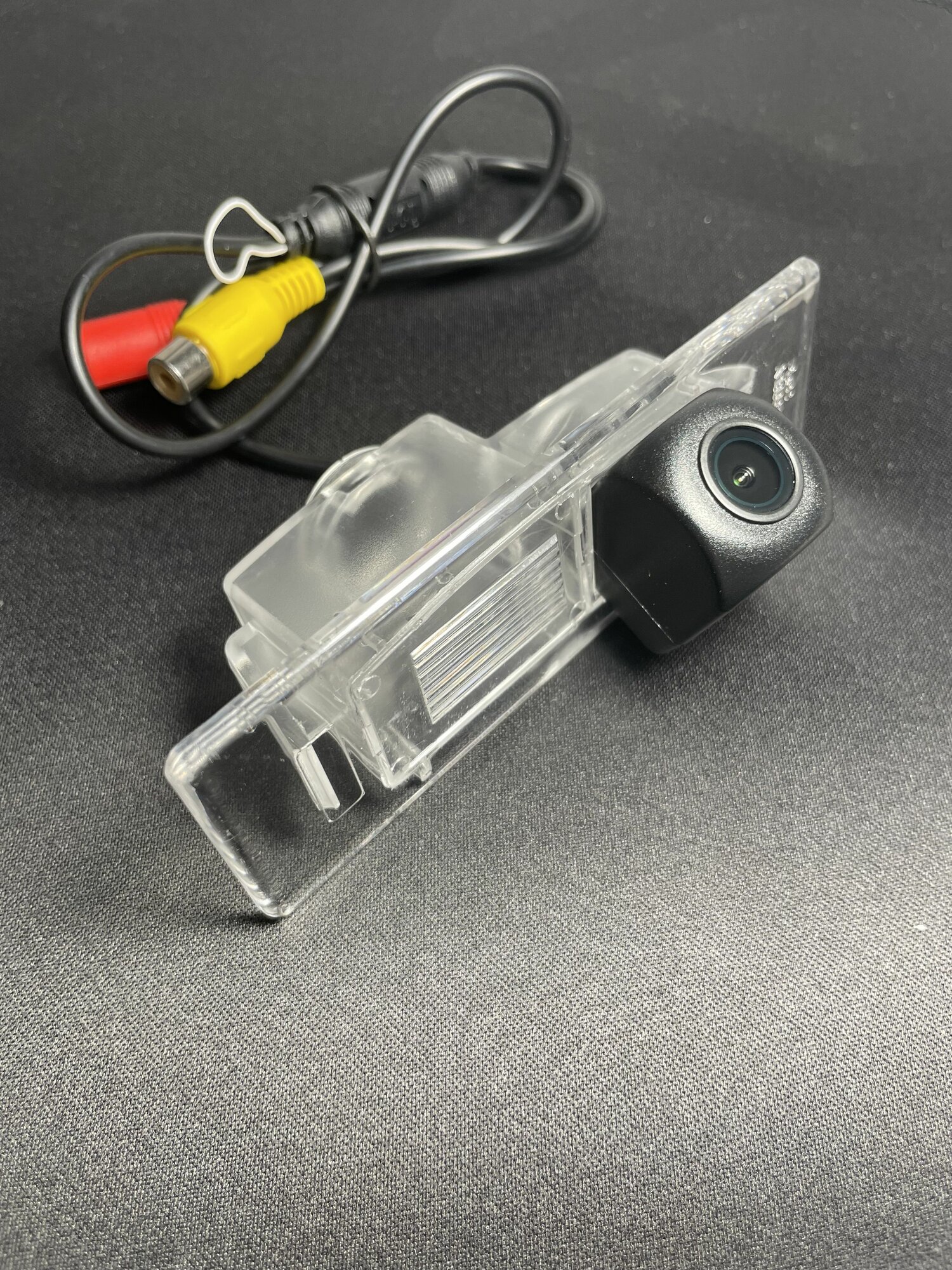 Камера заднего вида Kia Sportage 16+, Optima 3 (10+), Cerato Coup; Hyundai NF,