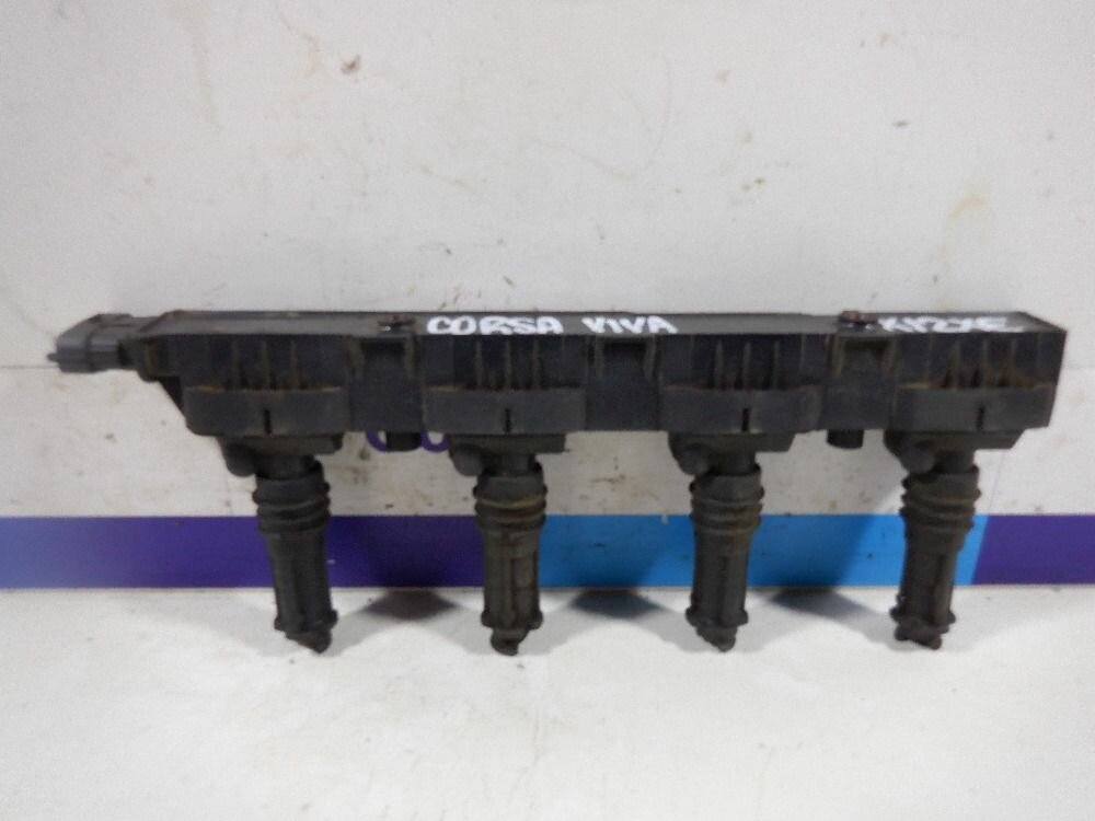 Рампа (кассета) катушек зажигания Opel Corsa B 1208012