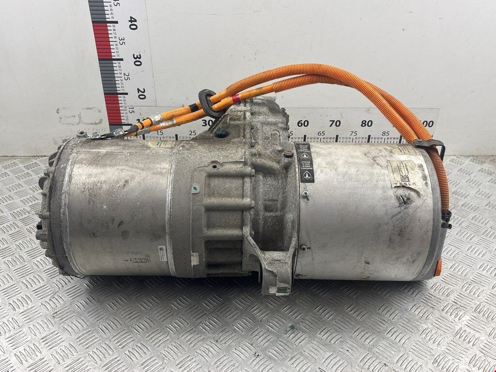 Двигатель электрический Tesla Model S 100263300Q арт. 2264740