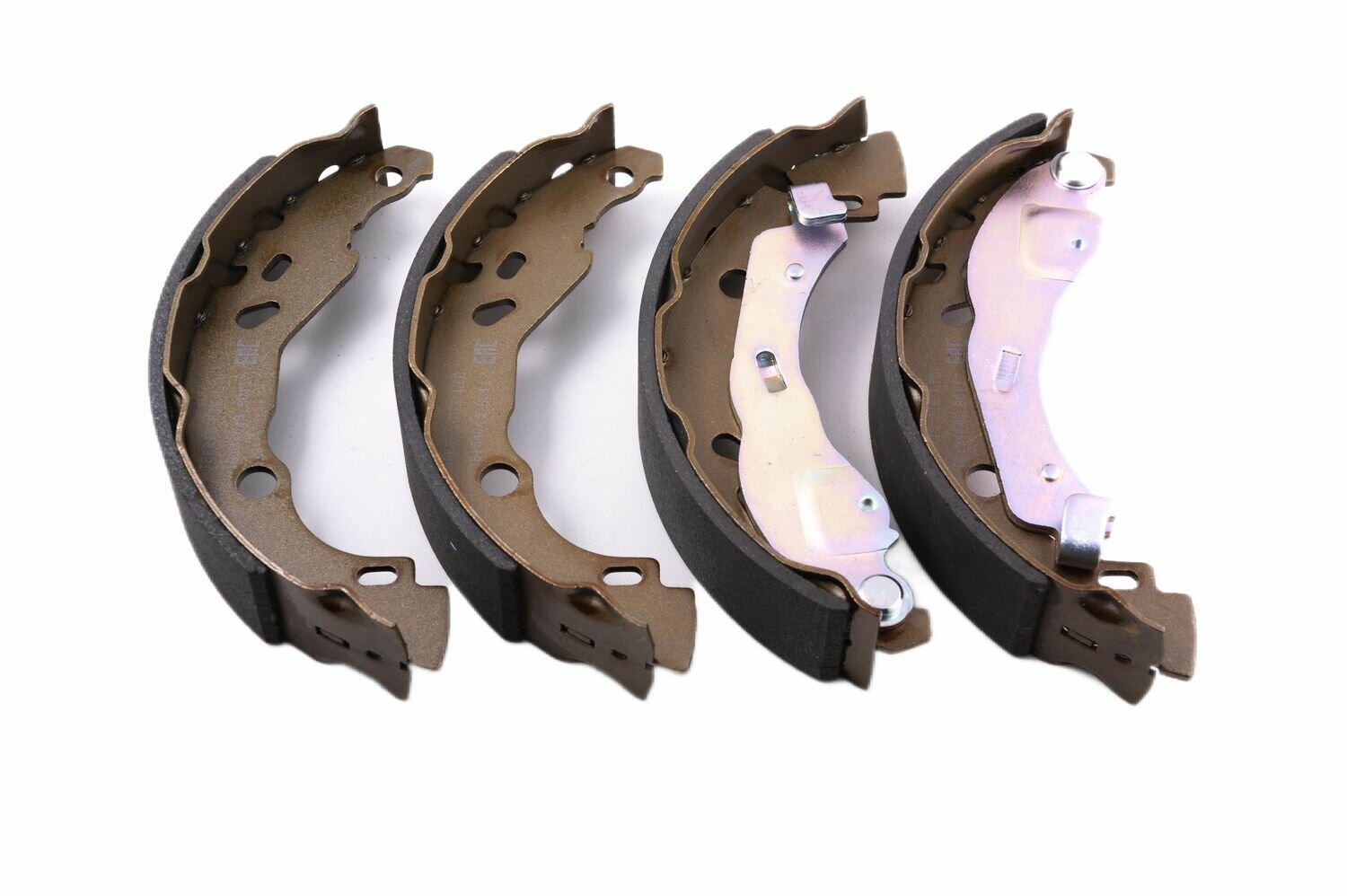 Колодки тормозные барабанные Iberis IB154045 Renault Clio2-4 (98-), Duster (10-), Logan (06-), Sandero (08-), Symbol (02-), Citroen C3 (09-), DS3 (09-), Peugeot 208 (12-), 301 (12-)