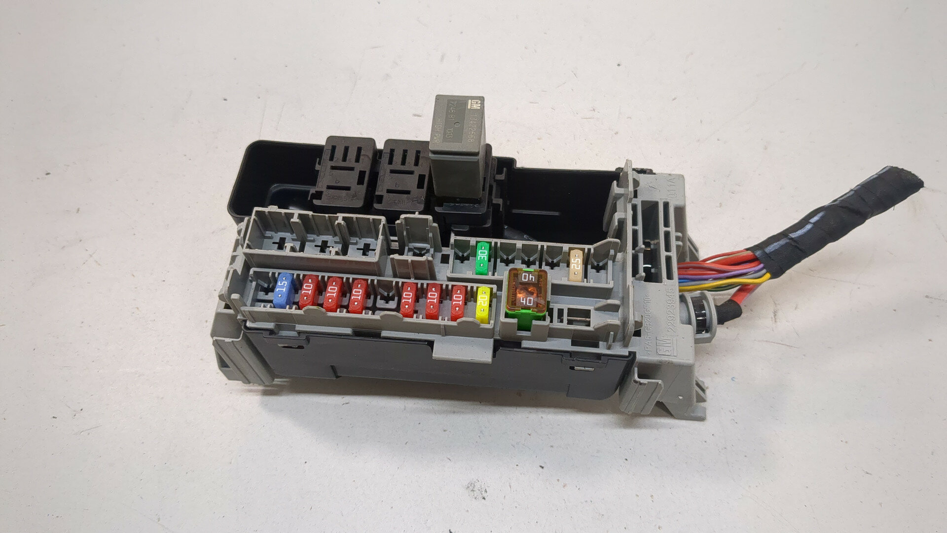 Блок предохранителей Chevrolet Equinox Б/У