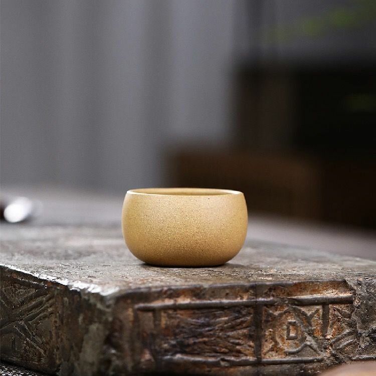 Пиала Исин черная