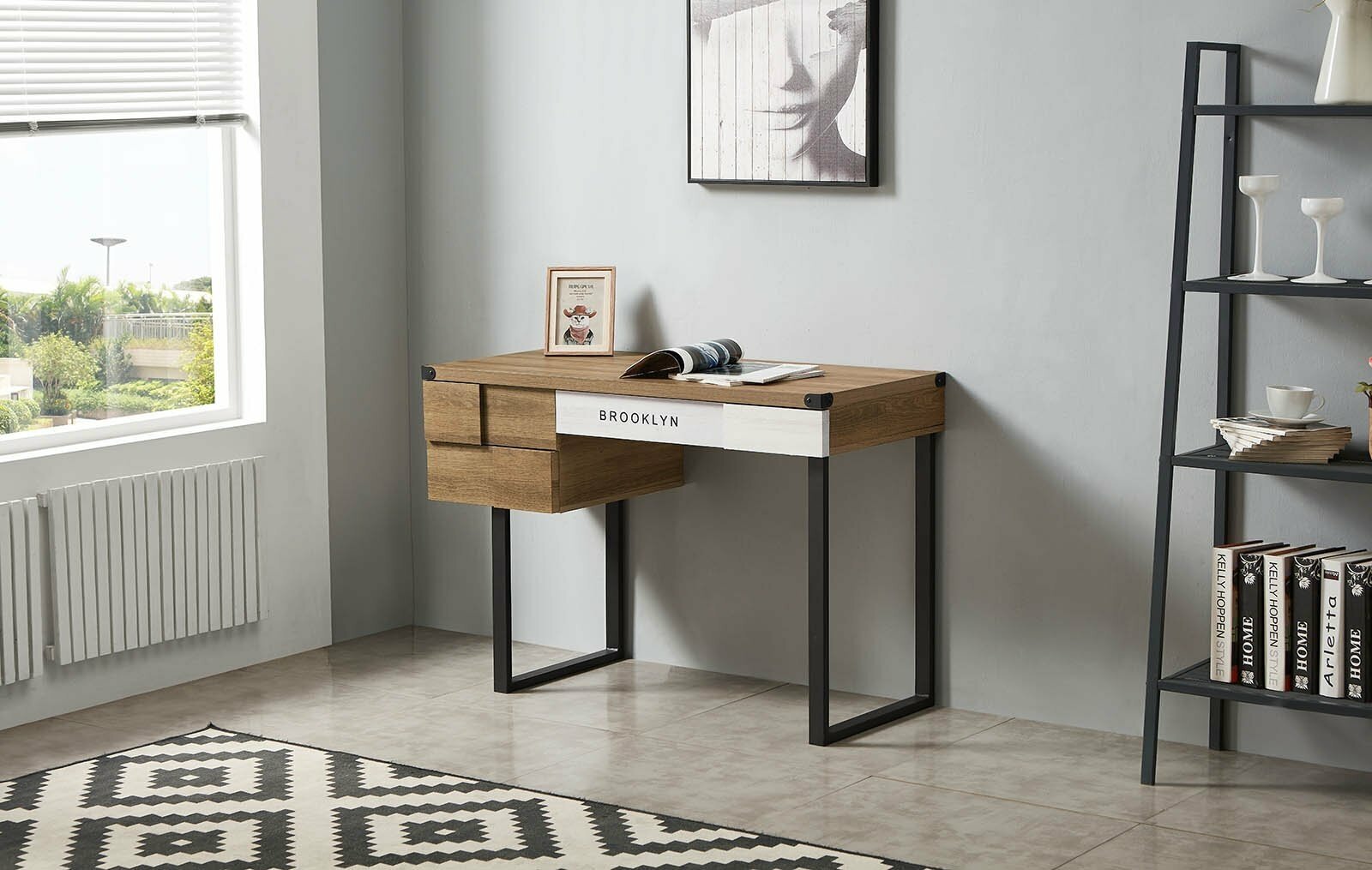 Стол письменный Brooklyn, орех/черный