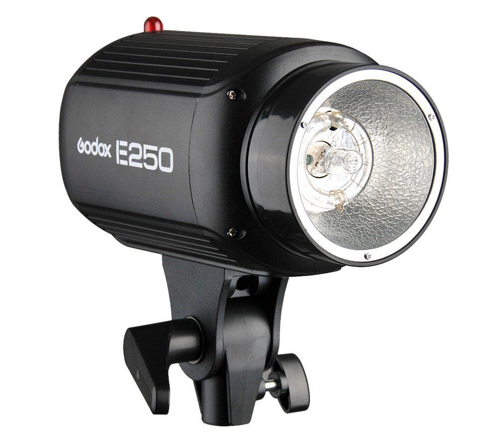 Моноблок Godox E250, 250 Дж, галогенный, питание от аккумулятора/сети