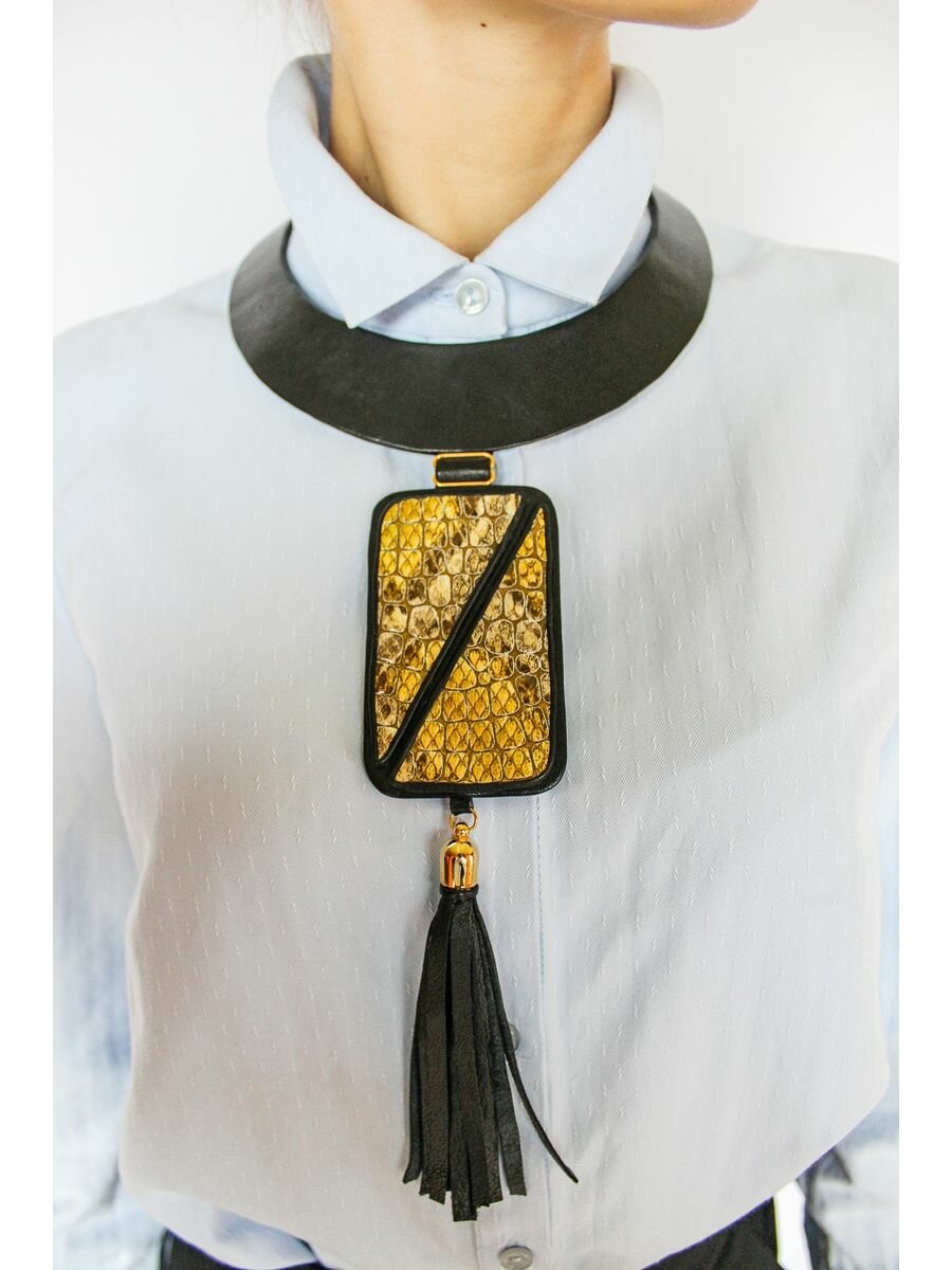 Колье ОКузнецова, кожа