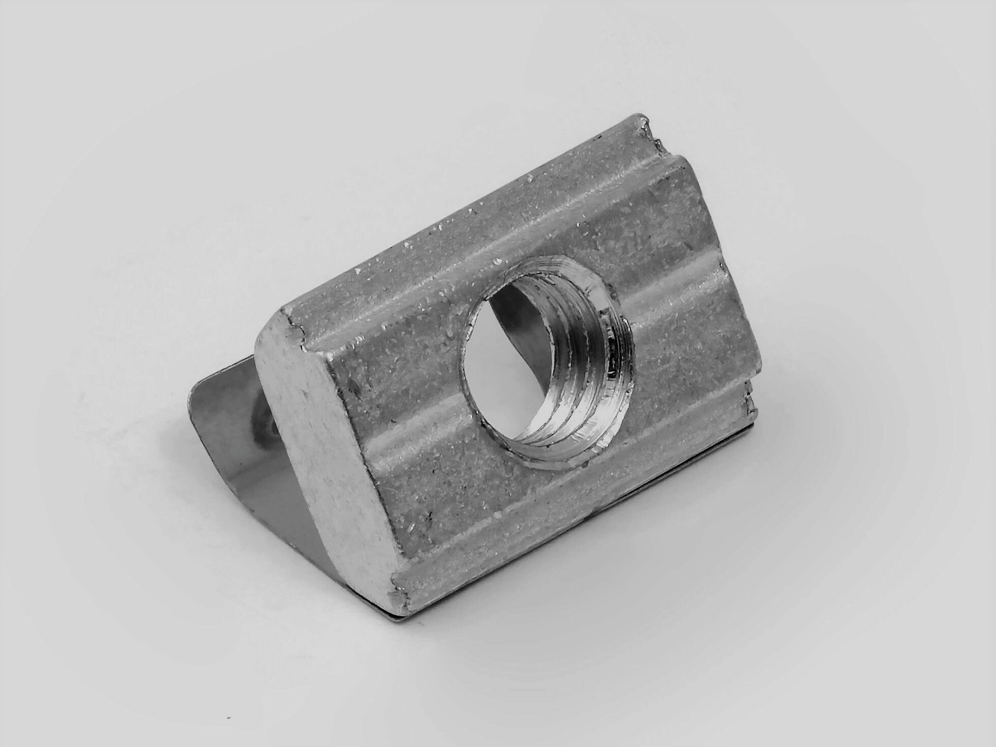 Сухарь пазовый М8 с лапкой, паз 10, B23 / 6 шт / соберизавод