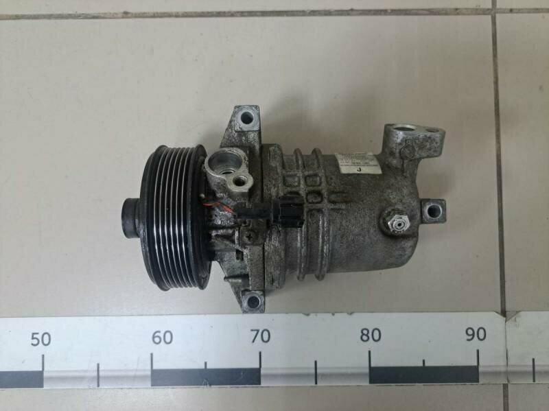 Компрессор системы кондиционирования Nissan Tiida C11 2007-2014 кат.номер: 92600CJ73D